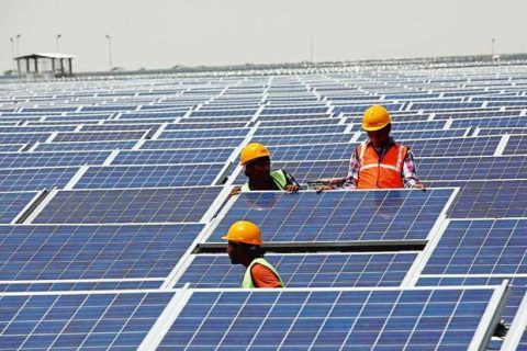 Zimbabwe to construct 2000MW solar power plant