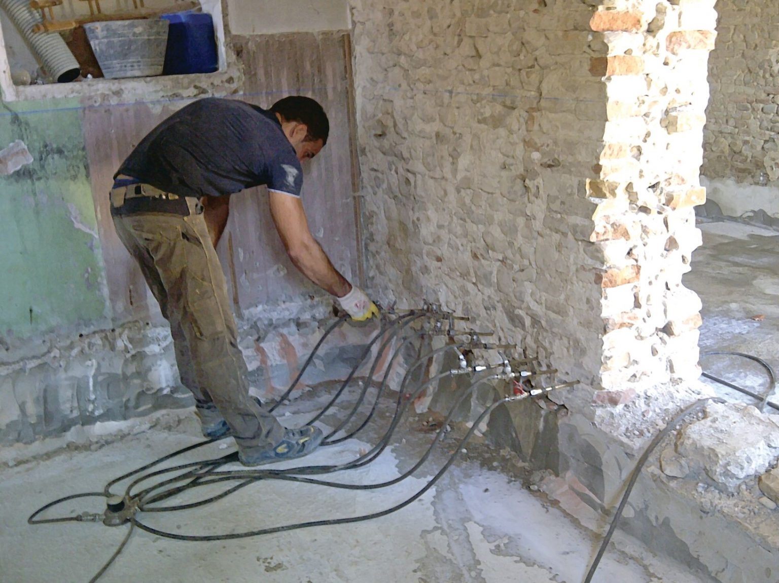 AZICHEM SRL- producers of special materials and innovative technologies ...