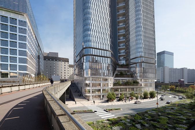 The Link tower in Paris facts and timeline.