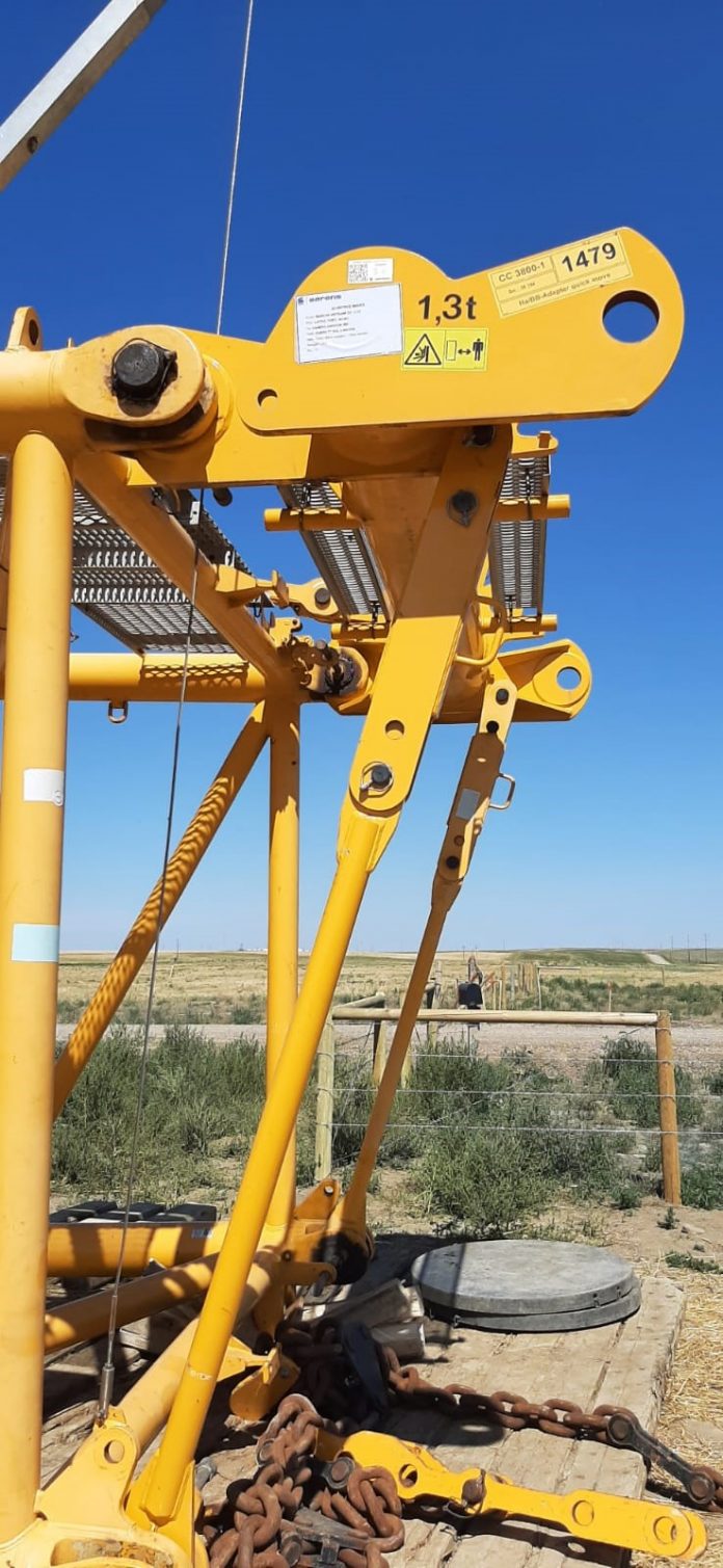 Sarens adds a Quick Move Adapter to its crane offer in Canada