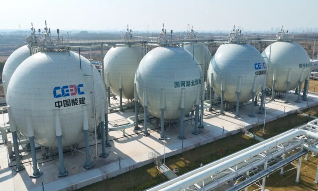 China Fires up 700 MW World’s Largest Compressed-Air Power Storage Plant