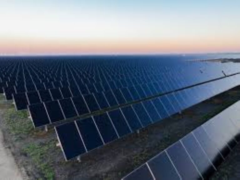 Swift Current Secures Financing for 122 MW Three Rivers Solar Project ...