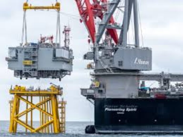 France offshore wind tender open, seeks 10GW in floating, fixed-bottom ...